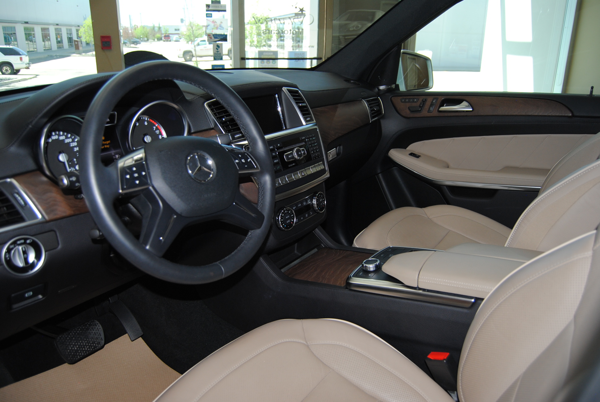 2014 Mercedes GL550 4MATIC W/ Nav – Starwest Motorcars